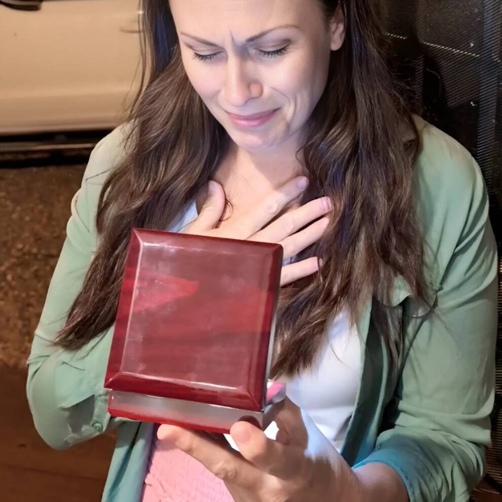 Infinity Name Bracelet for Wife – Ellie Grace Jewellery